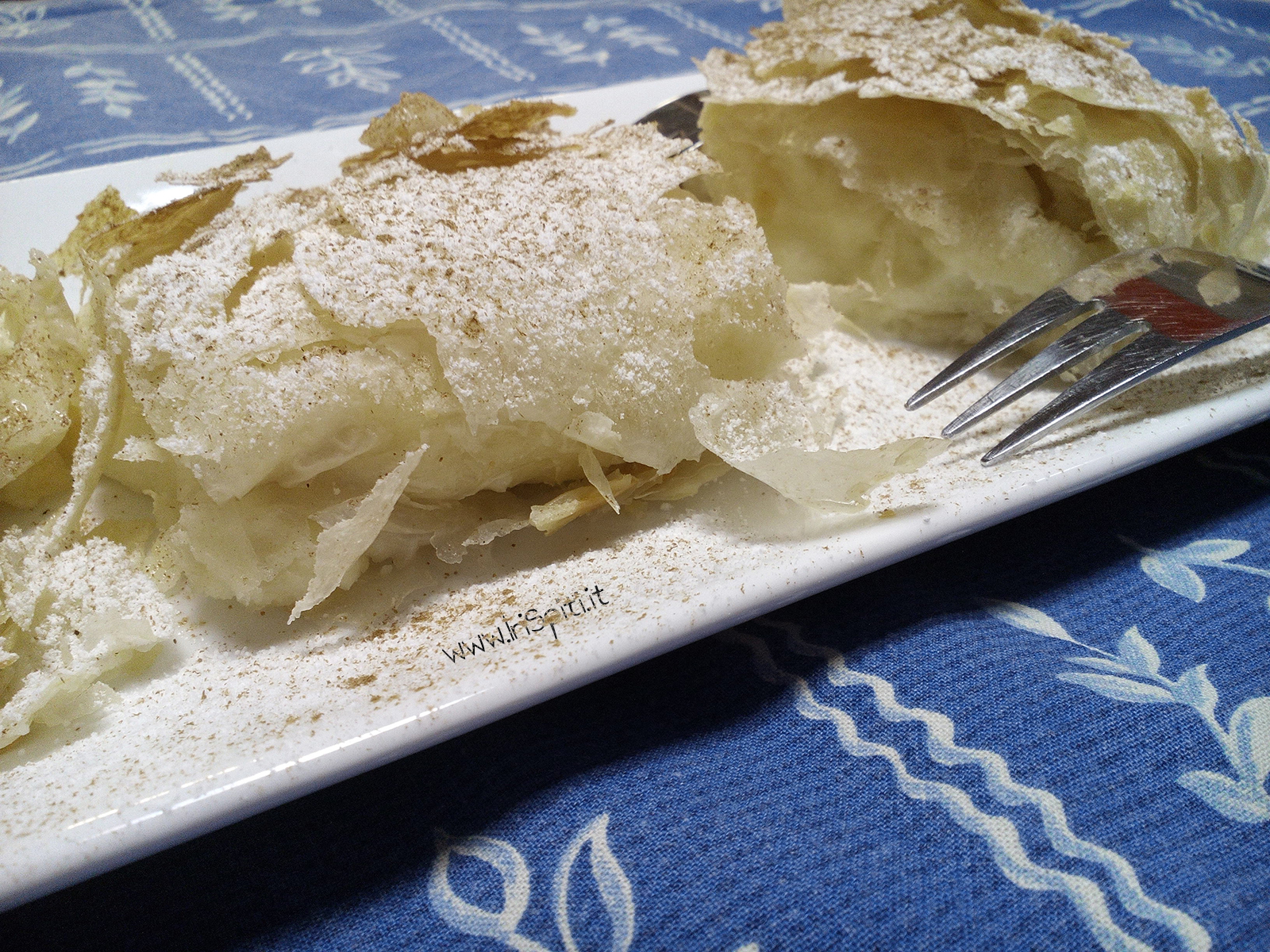 Bougatsa alla crema - Ricetta Greca tradizionale | IriSpiti.it